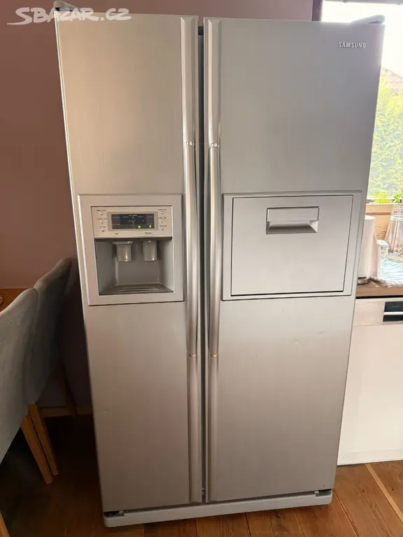 Americká lednice Samsung RS21FASM - Praha 10 - Bazar - Sbazar.cz
