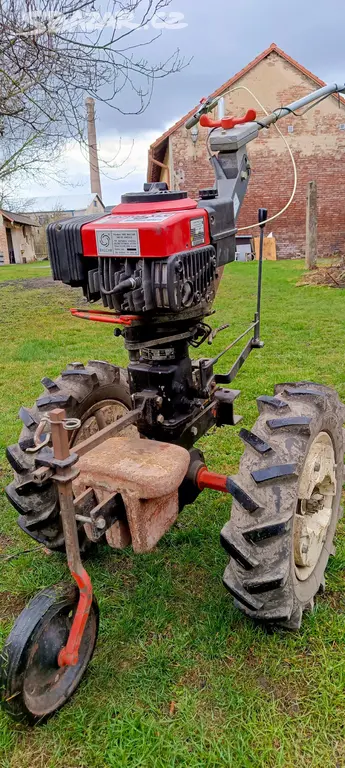 Malotraktor Terra Vari Vector plus příslušenství - Pardubice - Bazar ...