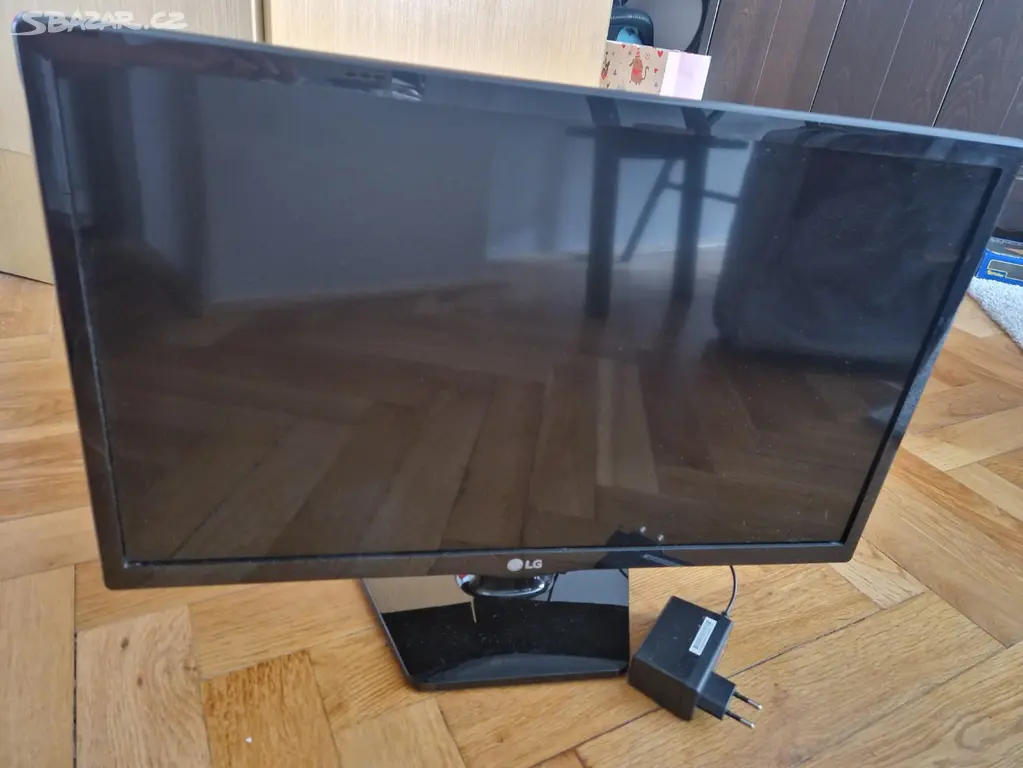 LCD monitor s TV LG 24MT47D černý, 60cm - Praha, Strašnice - Bazar - Sbazar.cz