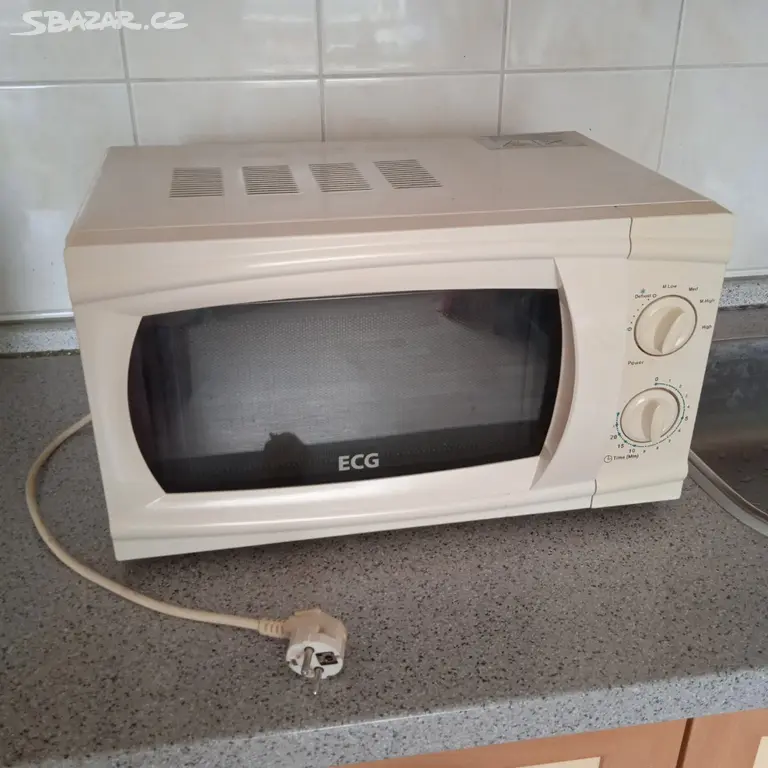 Mikrovlnná trouba ECG za 299 Kč. - Plzeň - Bazar - Sbazar.cz