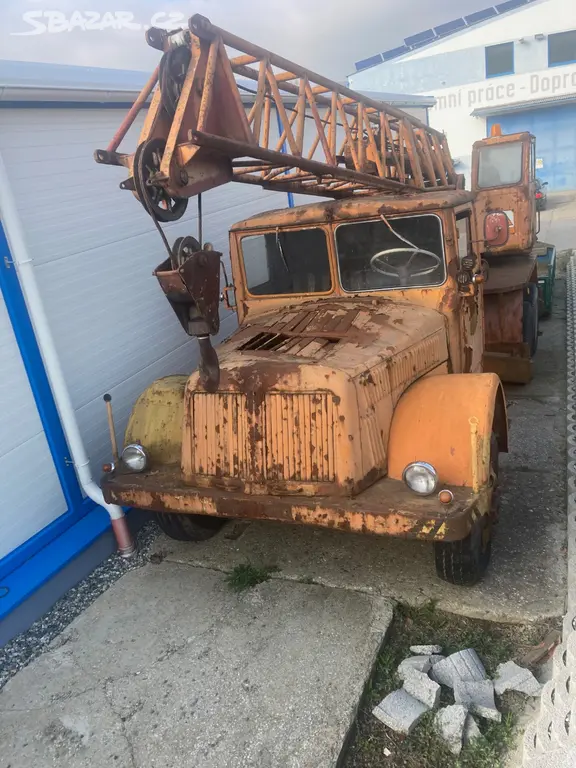 Tatra 111 Jeřáb - Podolí - Bazar - Sbazar.cz