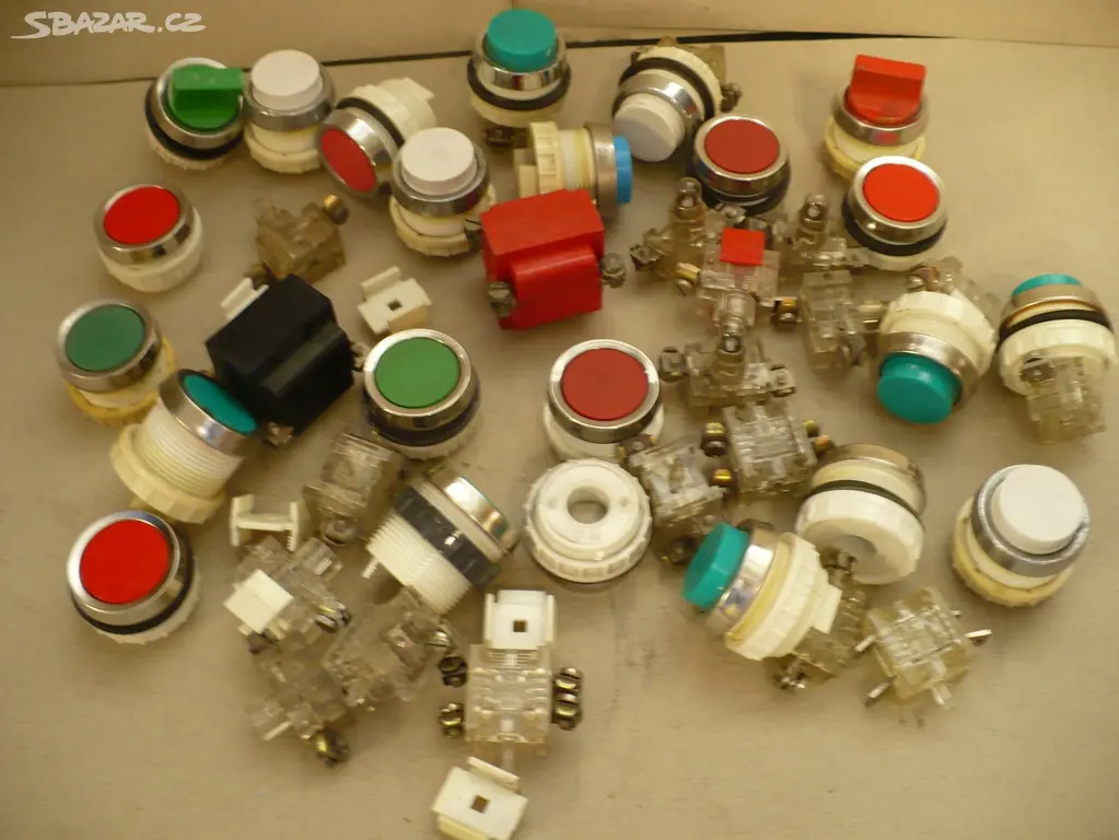 TLAČÍTKA-TRAFA-KONTROLKY - Kolín - Bazar - Sbazar.cz