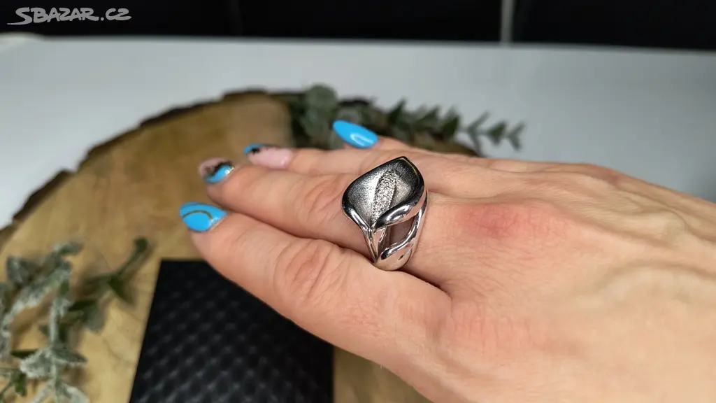 Ruční výroba, bílé zlato,46ks přírodní dia, 12,65g - Brno-město - Bazar - Sbazar.cz