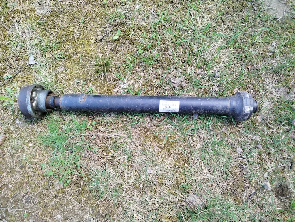 Audi Q7 Touareg kardan 7L8521101C - Děčín - Bazar - Sbazar.cz