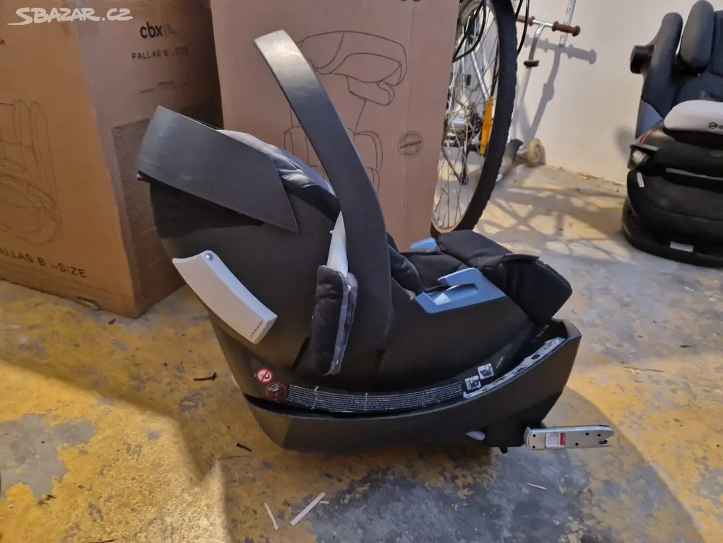 Detska sedacka Cybex 0-13 kg se zakladnou - Pardubice - Bazar - Sbazar.cz