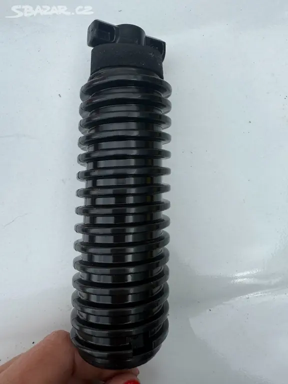 1K0803899E Šroub pro upevnění rezervy - Brandýs nad Labem-Stará ...