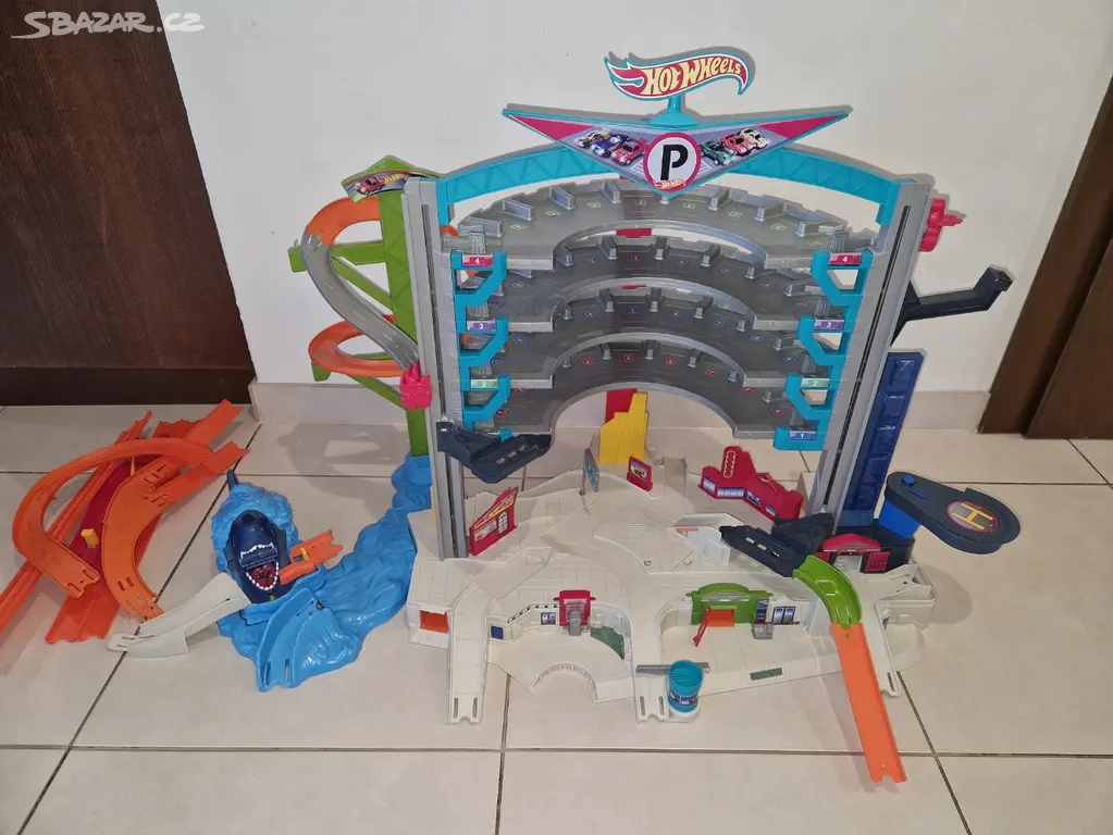 Mattel Hot Wheels Ultimátní mega garáž - Frýdlant nad Ostravicí - Bazar ...