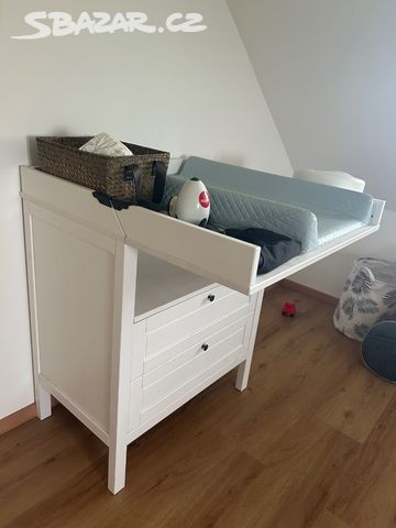 Ikea sundvik prebalovaci pult - Jindřichův Hradec, Jindřichův Hradec II ...
