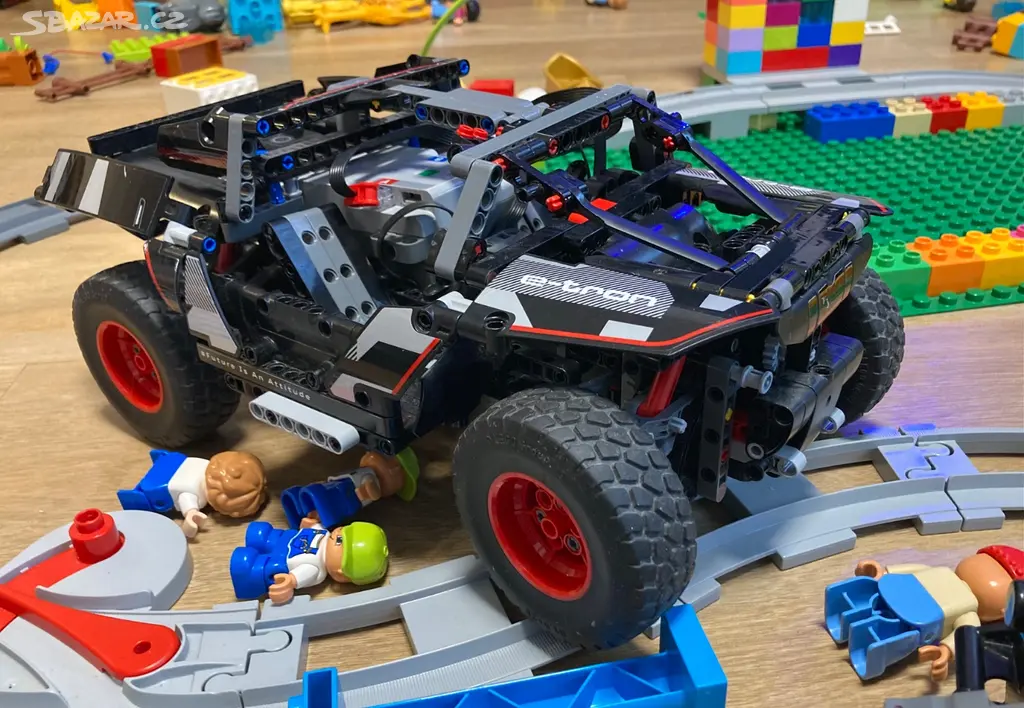 Lego 42160 Technik Dakar Audi Etron - Přerov - Bazar - Sbazar.cz