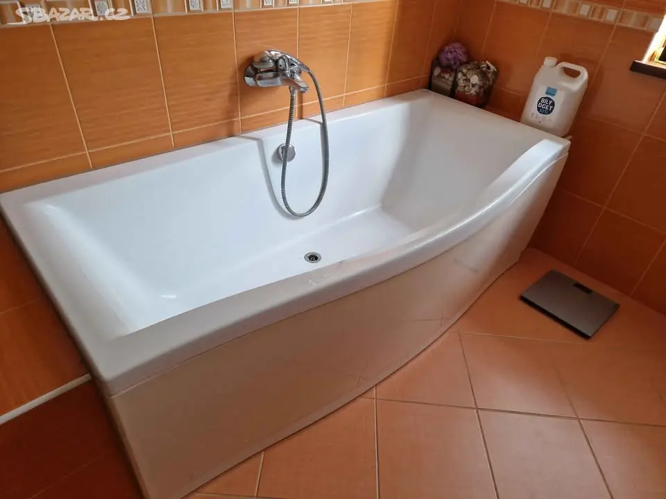 Vana Ravak 180 cm X 75 cm, uprostřed 85 cm - Kladno - Bazar - Sbazar.cz