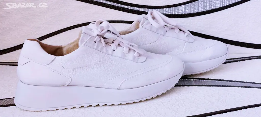 KVALITNÍ KOŽENÉ BÍLÉ BOTASKY - Ostrava, Dubina - Bazar - Sbazar.cz