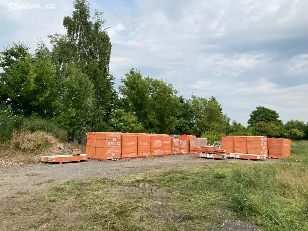 Cihly Heluz Family - Vrátkov - Bazar - Sbazar.cz