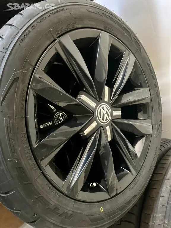 VW T5 T6 Springfield 18 palců orig. nové letní - Praha - Bazar - Sbazar.cz