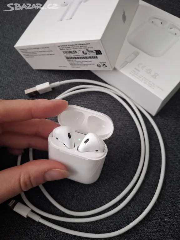 Apple airpods sluchátka - Pardubice - Bazar - Sbazar.cz