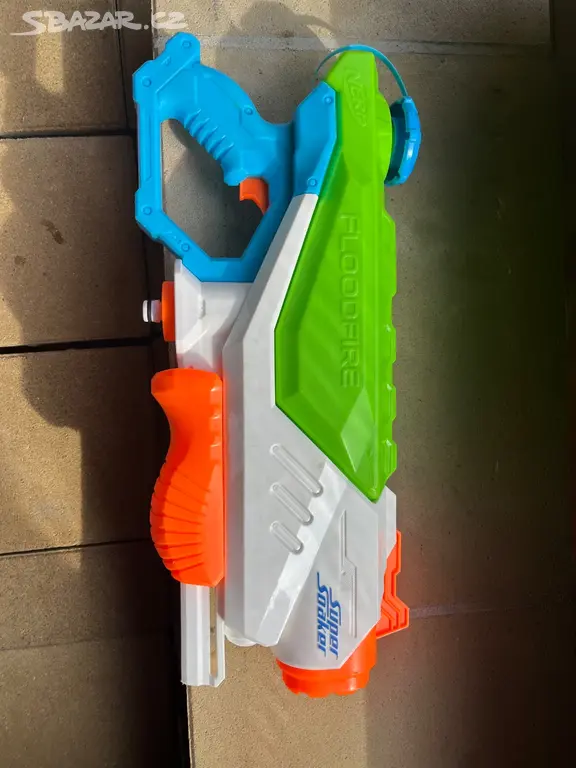 Nerf pistole na vodu - Kořenov - Bazar - Sbazar.cz