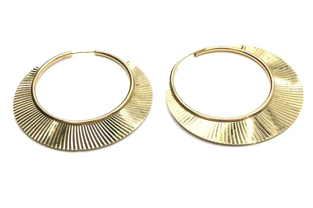 Zlaté náušnice 8.64g - Praha, Karlín - Bazar - Sbazar.cz