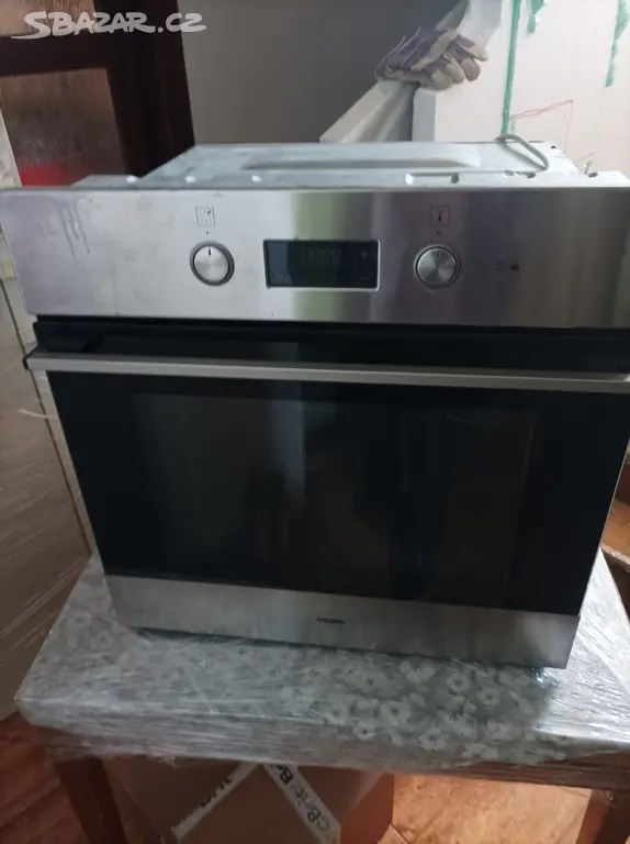 Elektrická horkovzdušná trouba MORA vestavěná - Klučov - Bazar - Sbazar.cz