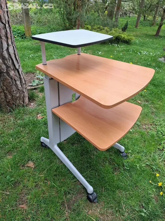 Stolek na notebook, PC - výš. stavitelný, pojízdný - Praha-Klánovice ...