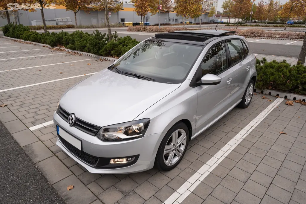 VW POLO 6R 2011 / 1,4 BENZIN 63KW / AUTOMAT DSG - Kroměříž - Bazar ...