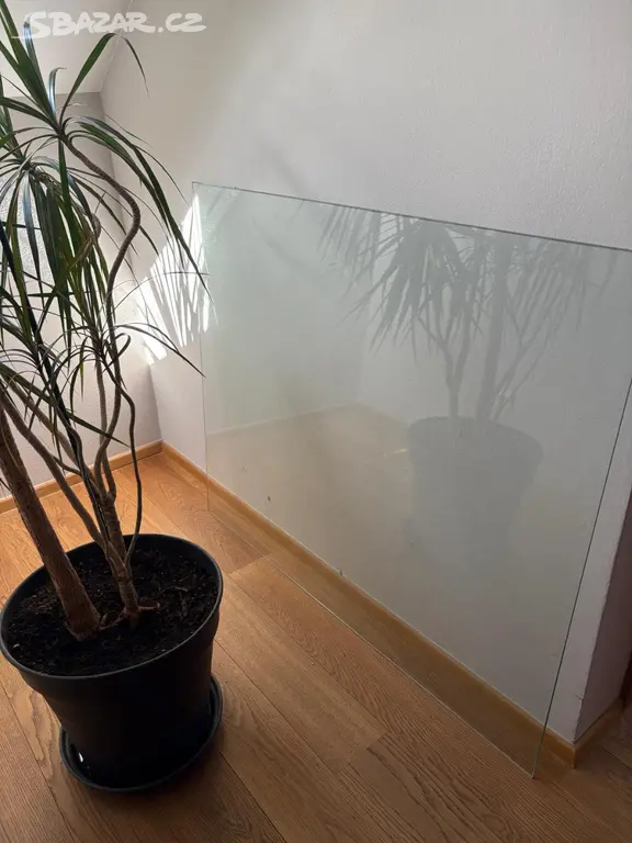 Kalené sklo pod krb 120 × 100 cm - Rudná - Bazar - Sbazar.cz