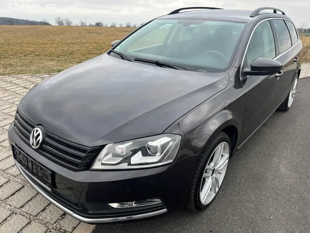 Volkswagen Passat B7 2.0 TDI, Combi, DSG, tažné - Brodce - Bazar ...