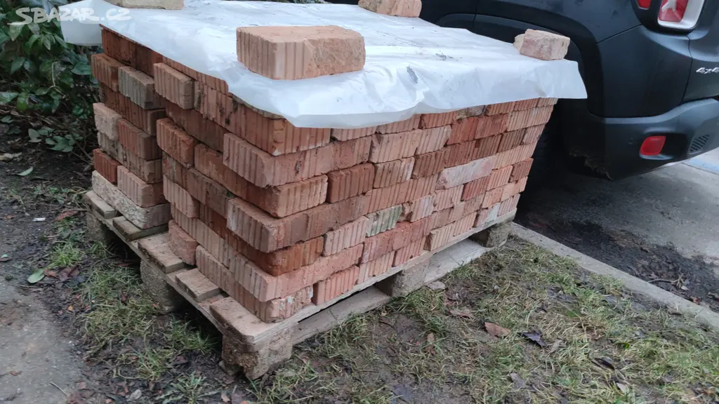 Pálené cihly 350 ks - Brno - Bazar - Sbazar.cz