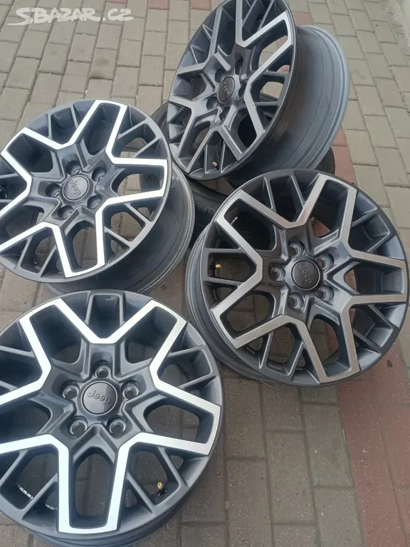 JEEP WRANGLER 5x127 R18 ORIGINÁL ALU SADA - Roudnice nad Labem - Bazar - Sbazar.cz