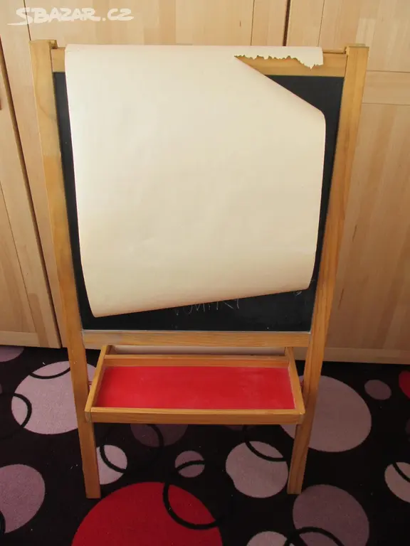 dětská tabule/malířský stojan (bílá/černá/papír) - Praha, Troja - Bazar ...