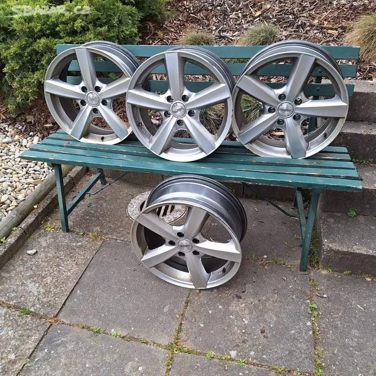 Prodám sadu 17" disků za 1900 .- Kč - Praha - Bazar - Sbazar.cz