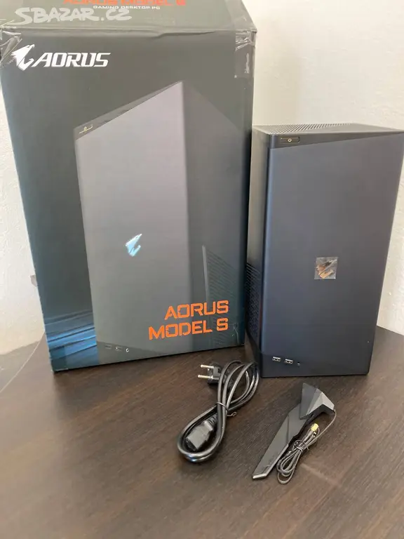 Herní PC GIGABYTE AORUS ModelS - Praha, Horní Počernice - Bazar - Sbazar.cz