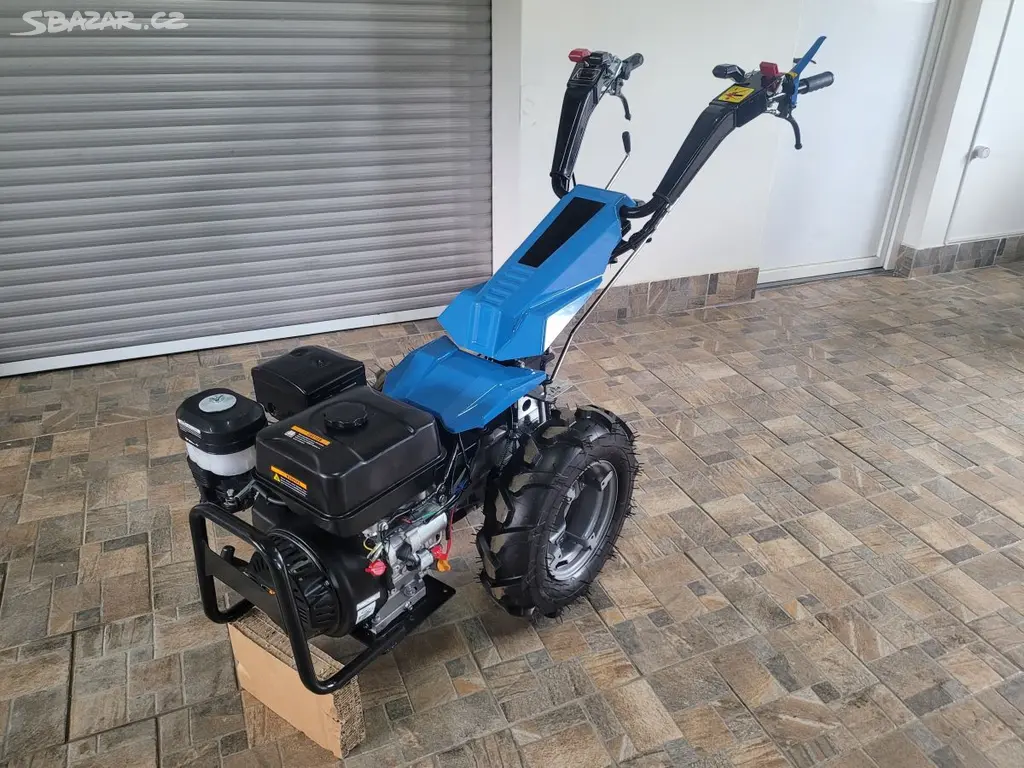 Jednonápravový traktor Dabaki Merlin MF400 vč.DPH - Jankov - Bazar - Sbazar.cz