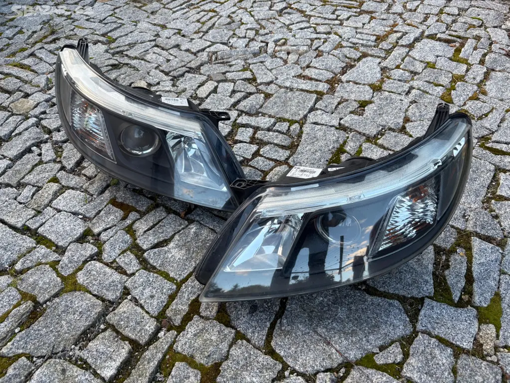 SAAB 9-3 Přední světla xenon - Prachatice - Bazar - Sbazar.cz