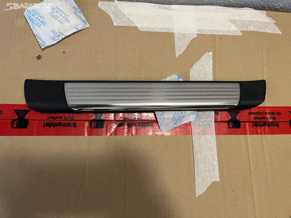 Nová Lišta prahu - Škoda Superb II, OEM: 3T0853542 - Břeclav - Bazar ...