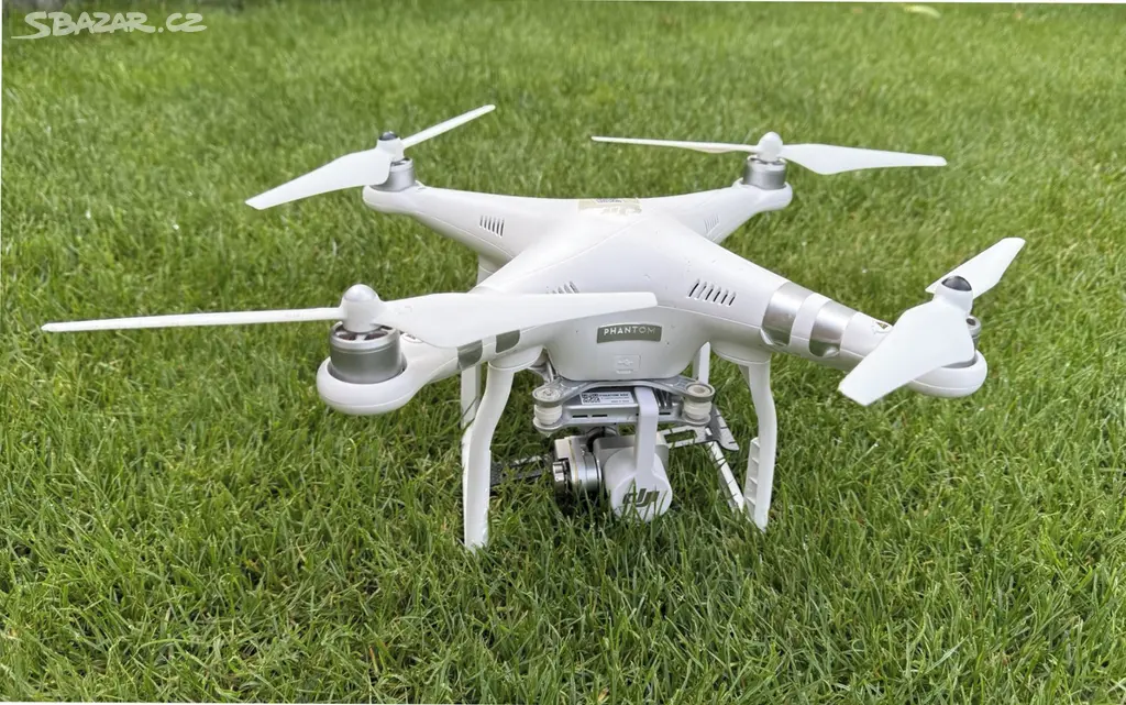 Dron DJI Phantom 3 Advanced - Praha - Bazar - Sbazar.cz