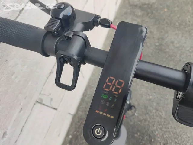 ELEKTROKOLOBĚŽKA SENCOR TWO S60 - TOP STAV - Ústí nad Labem - Bazar ...