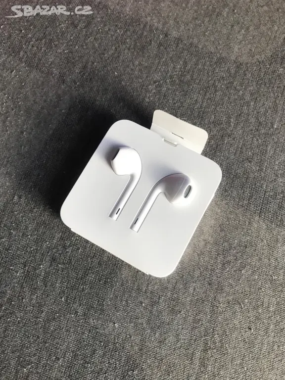 Sluchátka Apple EarPods Lightning - České Budějovice - Bazar - Sbazar.cz