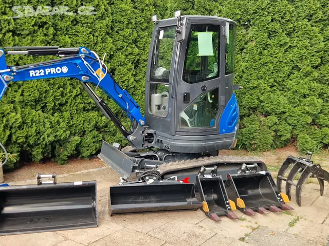 Minibagr - Pásové rypadlo Rippa R22 PRO - Týniště nad Orlicí - Bazar - Sbazar.cz