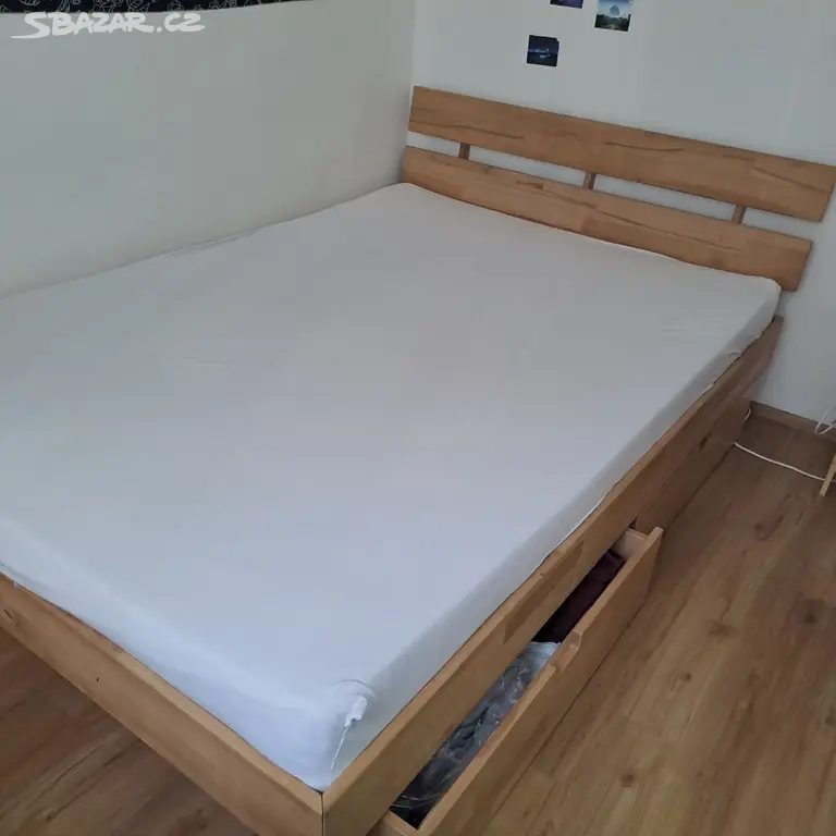 Postel dřevěná s úložným prostorem, 145 x 205 cm - Praha 3 - Bazar ...