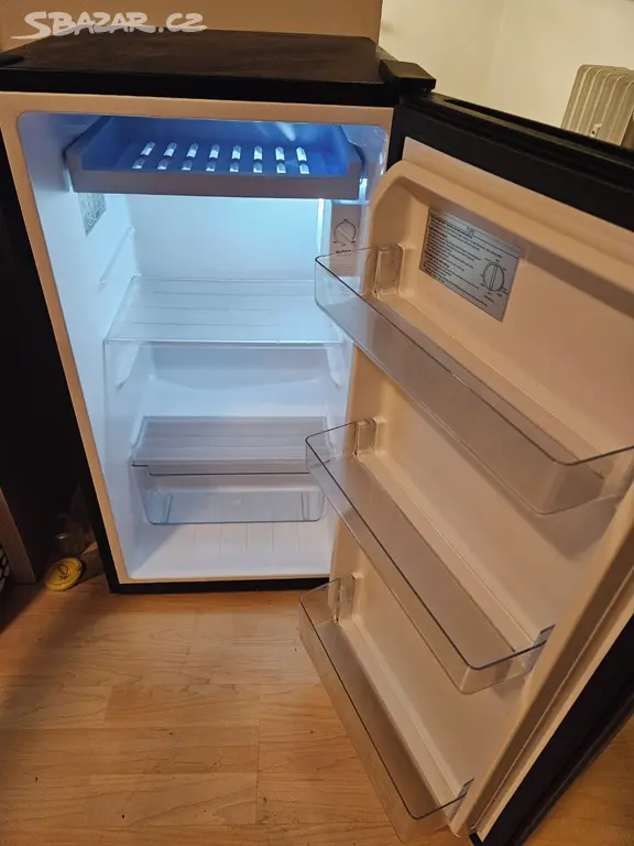 Mála lednice - Praha, Prosek - Bazar - Sbazar.cz