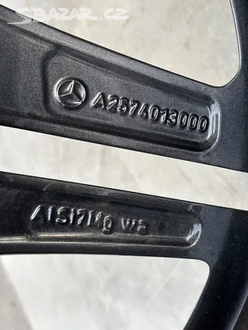 Zimní Cls53 alu Mercedes R19 5x112 8J Et10 8J ET33 - Praha, Michle - Bazar - Sbazar.cz