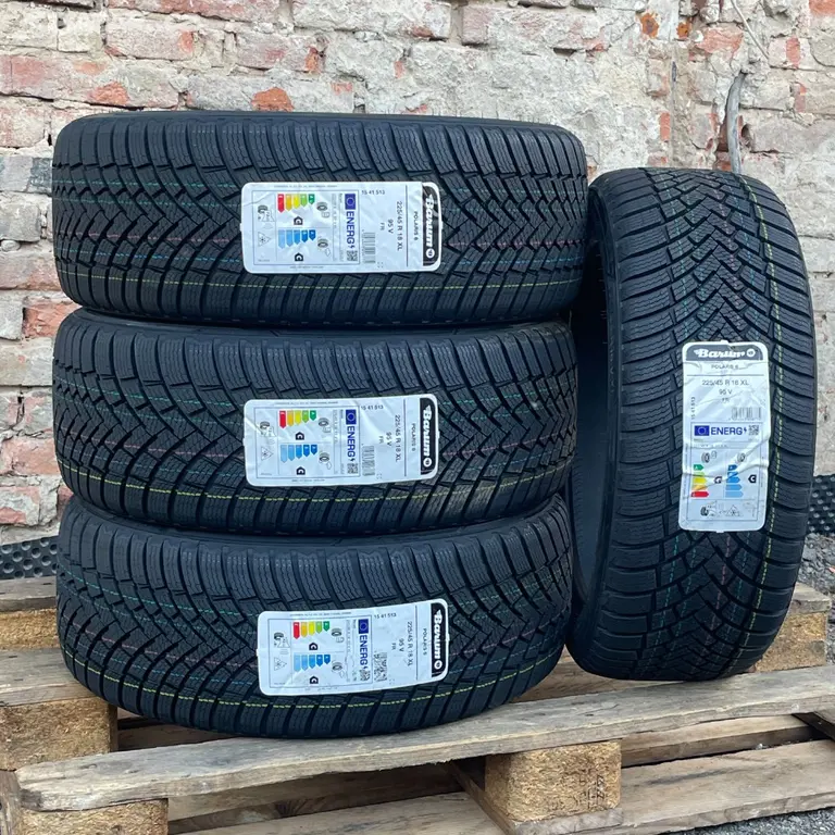 NOVÉ Zimní pneu 225/45 R18 95V XL Barum CENA ZA kS - Předměřice nad ...