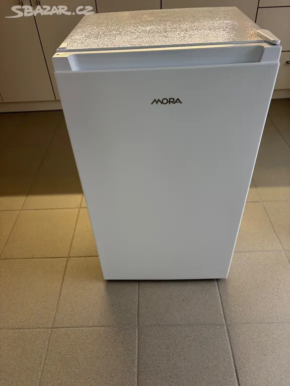 Malá lednice MORA CB 984 W - Kamenné Žehrovice - Bazar - Sbazar.cz