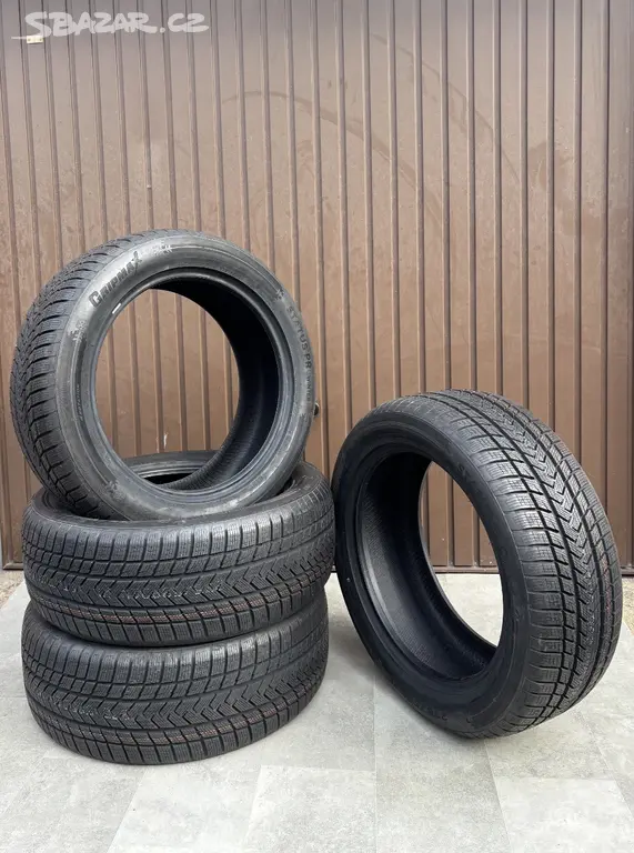 275/50 21 Mercedes GLS Range Rover zimní Gripmax - Praha - Bazar ...