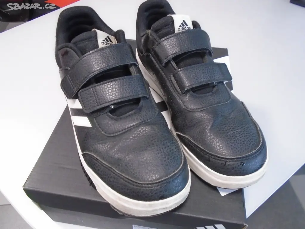 Tenisky ADIDAS 37 1/3 - Kolín - Bazar - Sbazar.cz