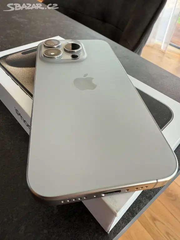 iPhone 15 pro 256 GB - jako nový !!! - Jinočany - Bazar - Sbazar.cz