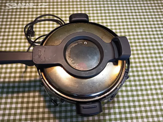 Remoska-pečící hrnec Tefal - Háj ve Slezsku, Smolkov - Bazar - Sbazar.cz