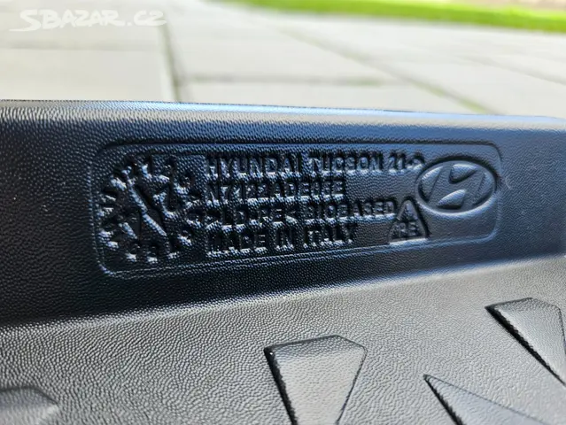 Vana do kufru HYUNDAI TUCSON N7122ADE05E - Dolní Vilémovice - Bazar ...
