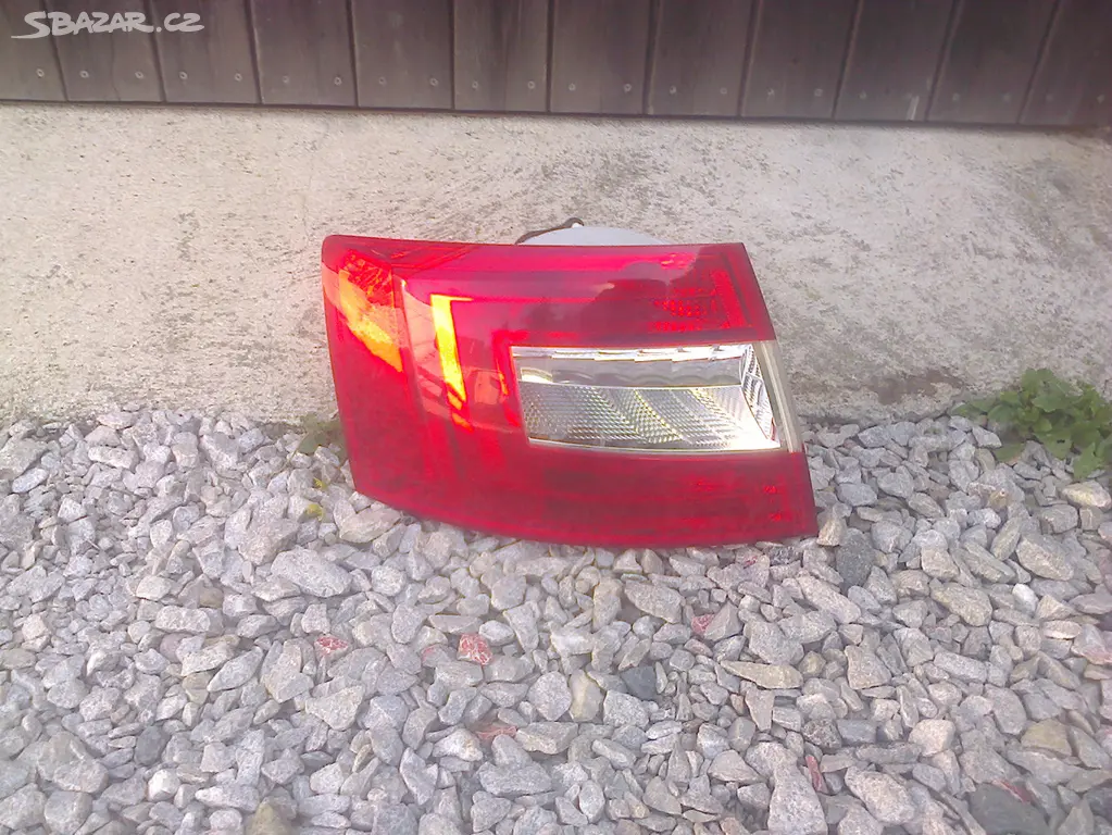 škoda octavia III-3, levé zadní světlo, 5E5945111, - Beroun - Bazar ...