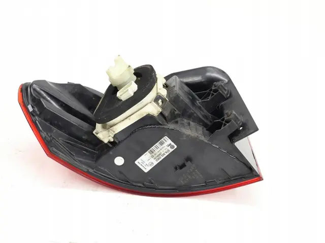 VW Touran 5TA pravé zadní světlo 5TA945096D - Litoměřice - Bazar ...