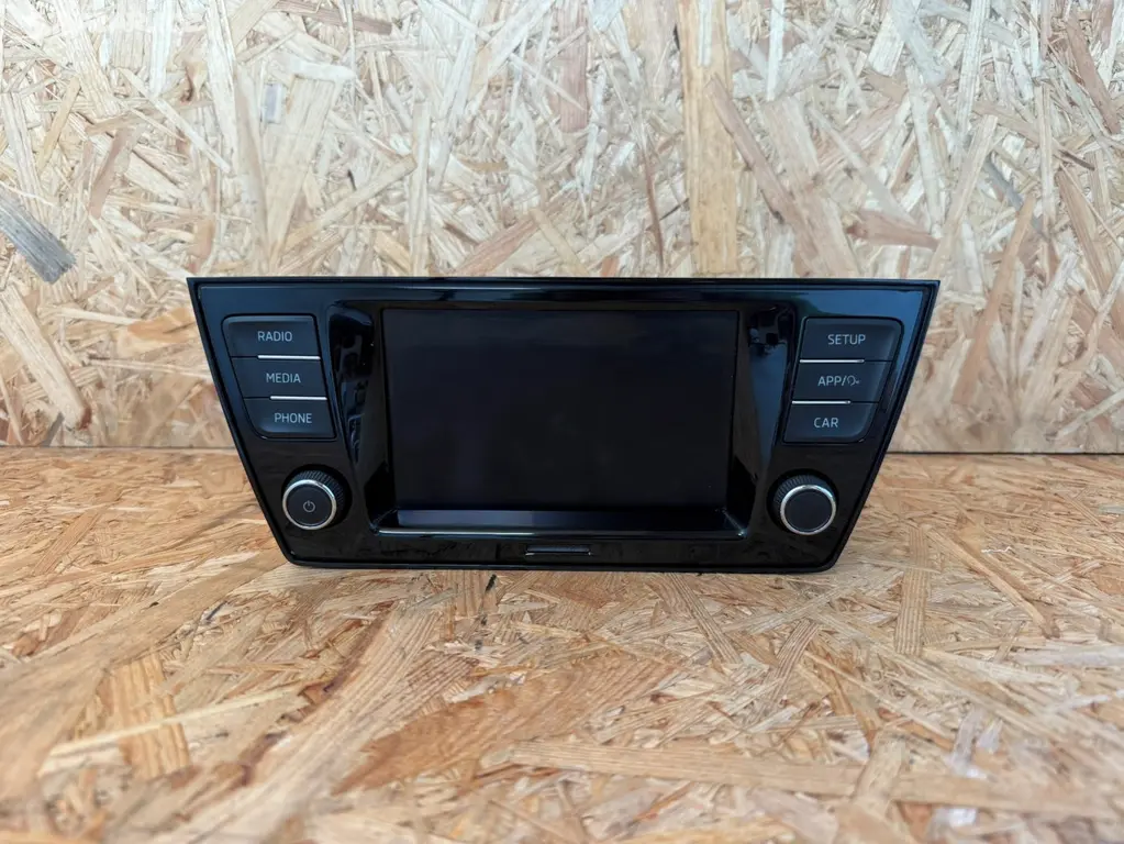Rádio Swing, 6V0 035 871 H, Škoda Fabia III-3 - Pelhřimov - Bazar ...